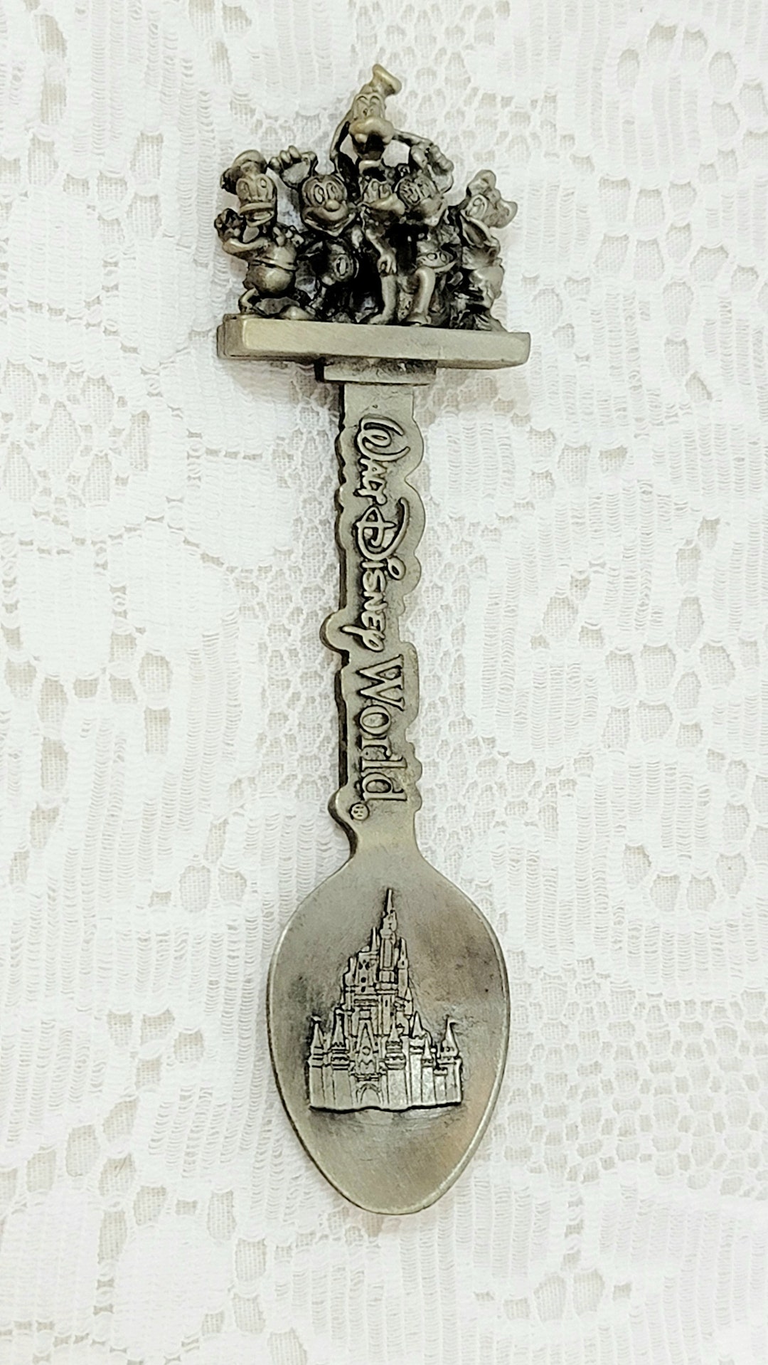 Walt Disney World Theme Parks Collector Spoon Mickey Mouse and Friends ...