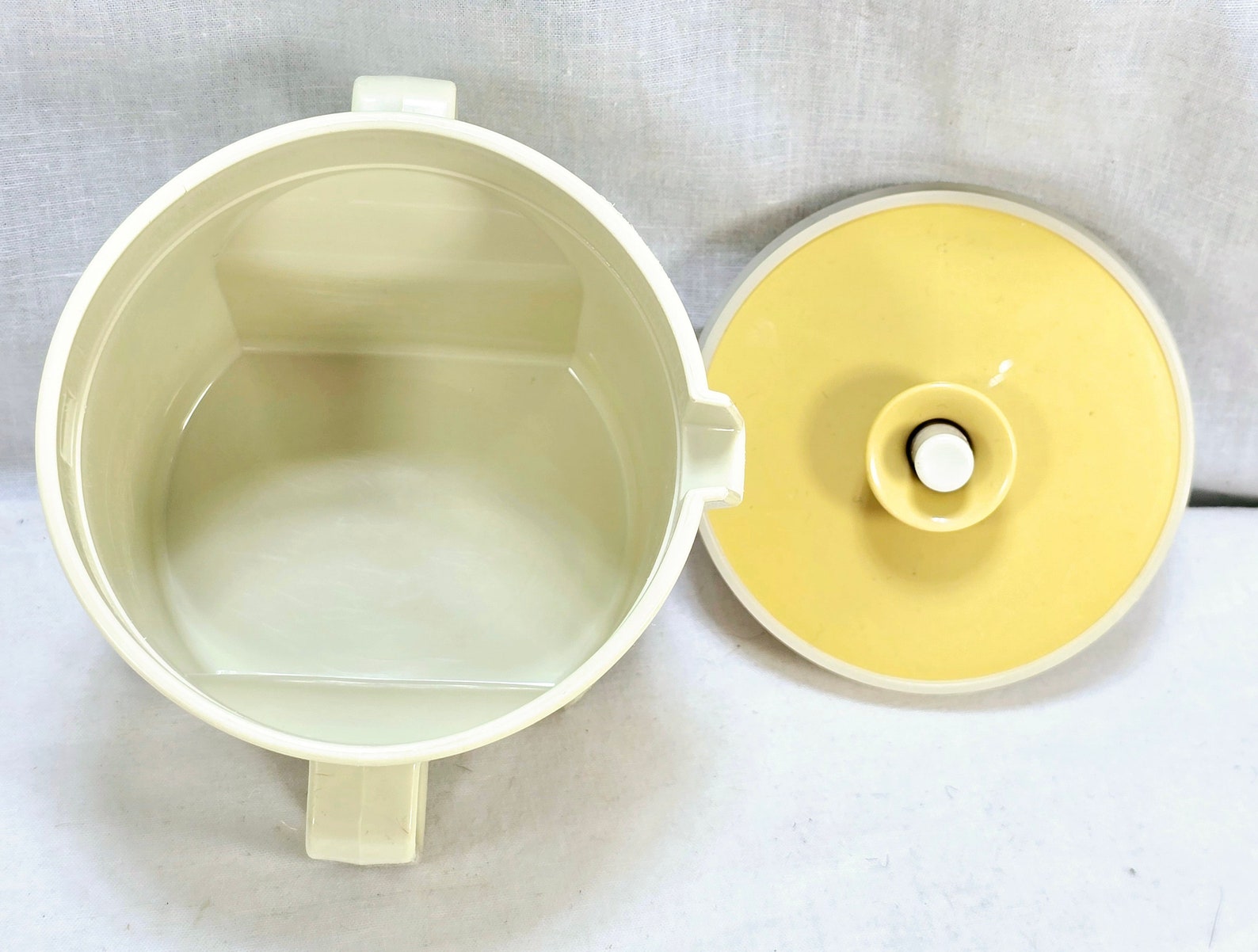 Retro Vintage Tupperware Sugar Bowl 1415-2, Mustard Gold off White ...