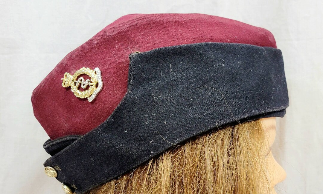 Vintage British Wool Cap With Medical Corps Insignia Pin, Great Britain ...