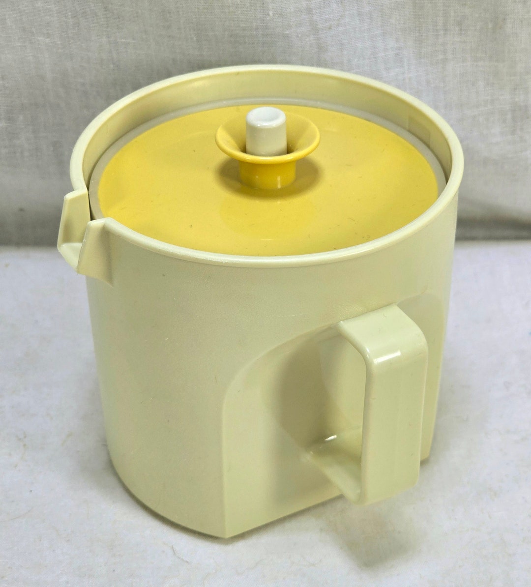 Retro Vintage Tupperware Sugar Bowl 1415-2, Mustard Gold off White ...