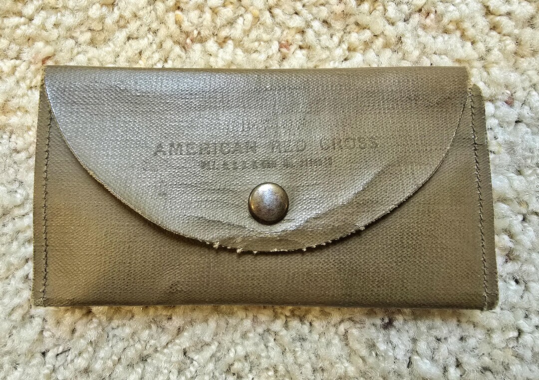 WWII American Red Cross Sewing Kit for Soldiers - Etsy