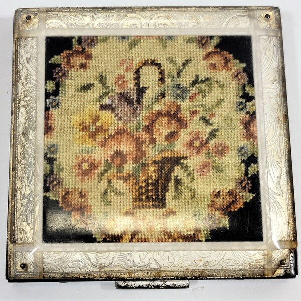 Petit Point Compact - Etsy