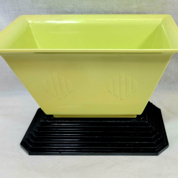 Chartreuse Planter - Etsy