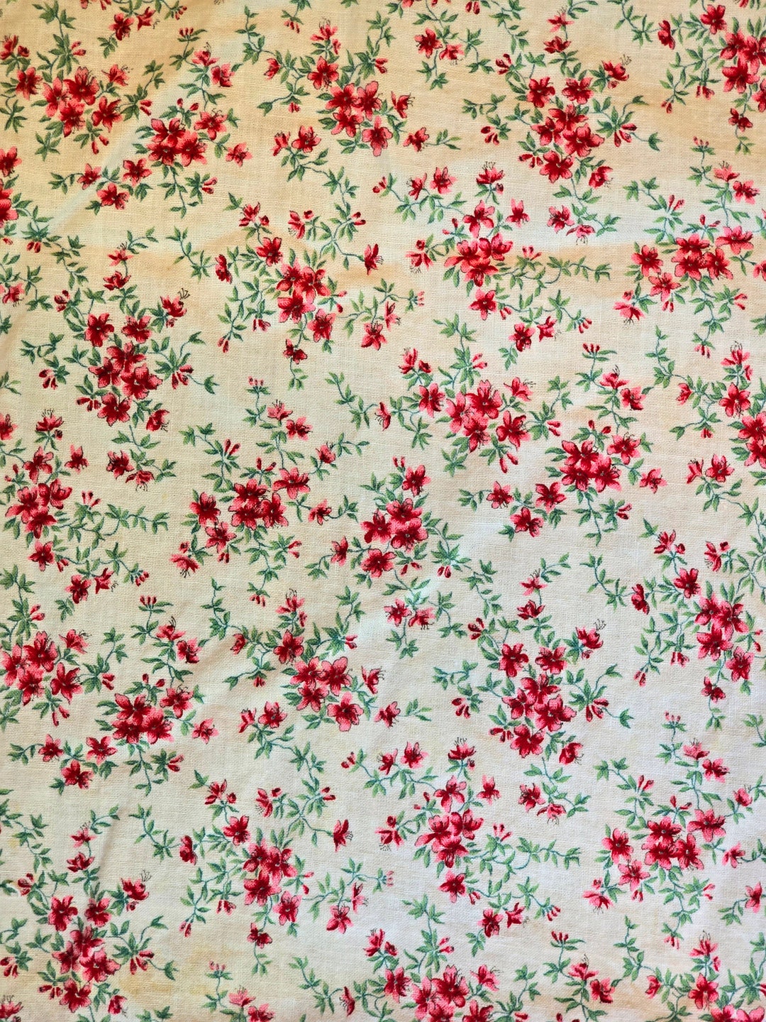 Vintage Feed Sack Fabric, Red and Pink Flowers With Green Leaves on ...