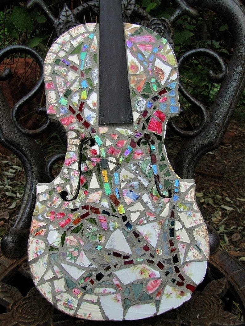 Mosaic Violin ... Classic, Shabby Chic, Vintage Floral, Garden Vines ...