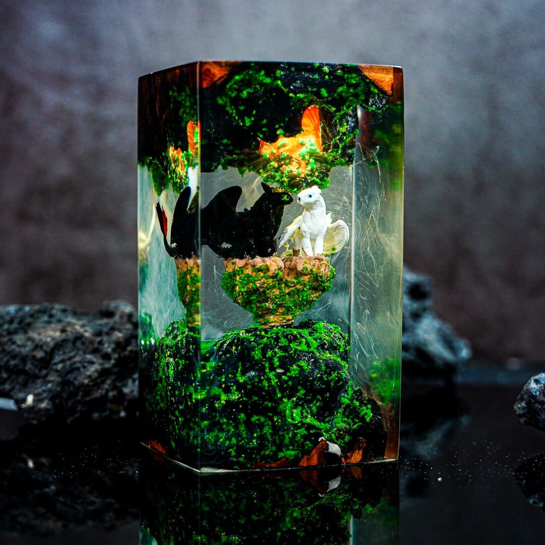 To.oth.less & Light Fury Fantasy Lamp, Wood Resin Epoxy Lamp, Valentine ...