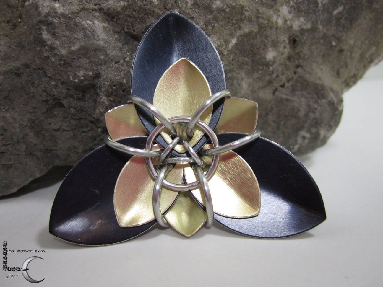 Chainmaille Tutorial Looner Creations Trillium Scale Flower Chainmaille Tutorials in Large and ...