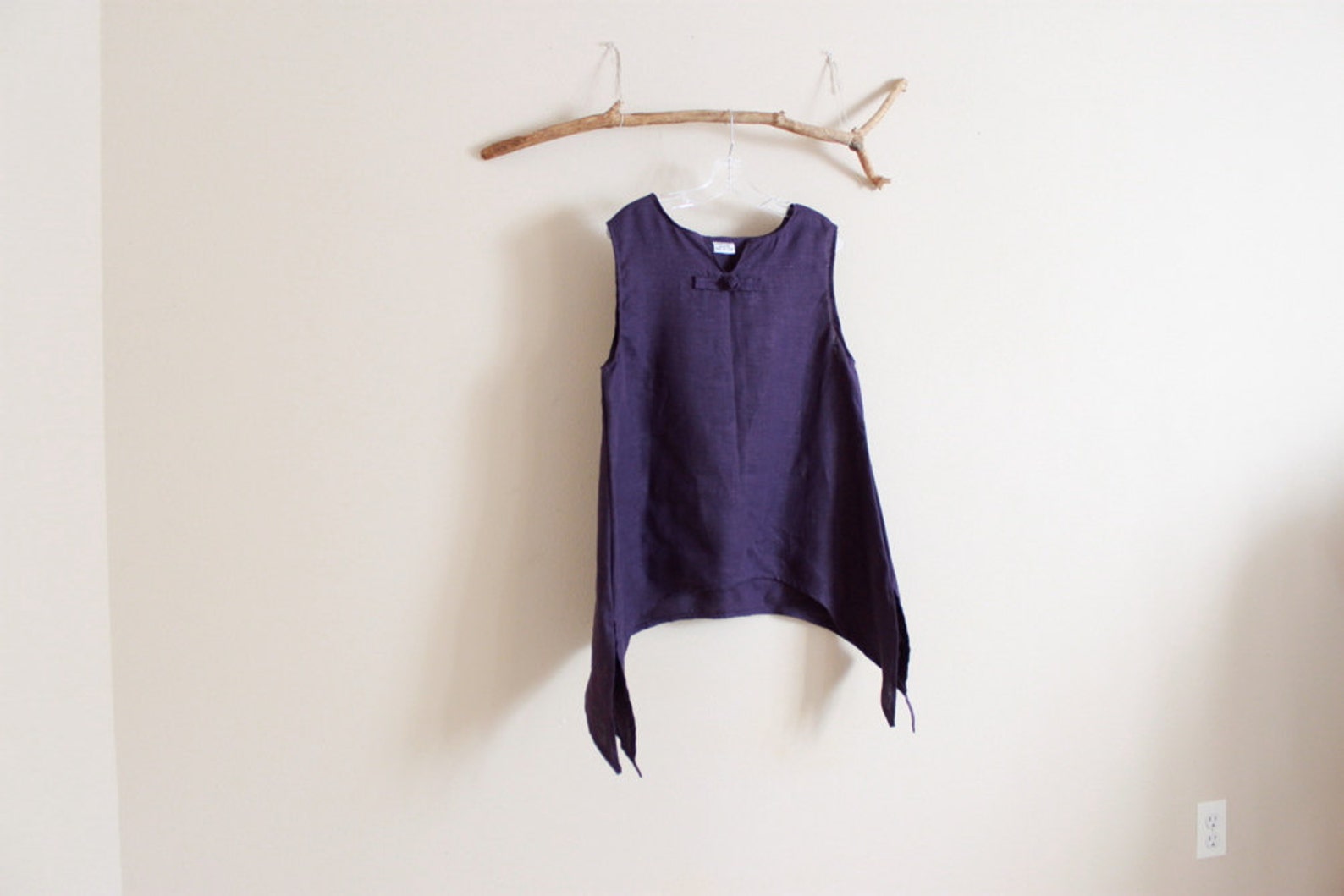 Custom Sleeveless Linen Swallow Splits Top - Etsy