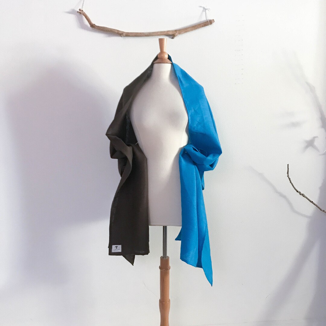 Dual Color Linen Shawl Made to Order - Etsy