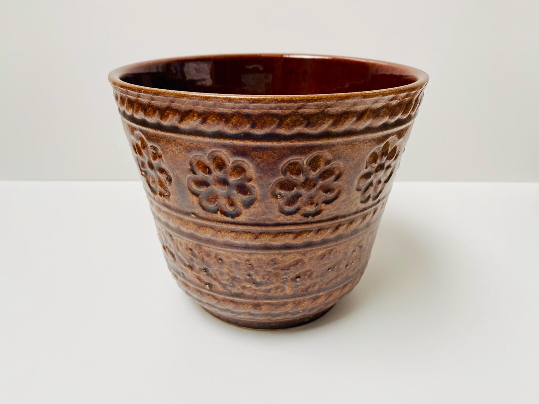 West Germany 1970s BAY Keramik 14cm Tall Brown Plant Pot Numbered 663 ...
