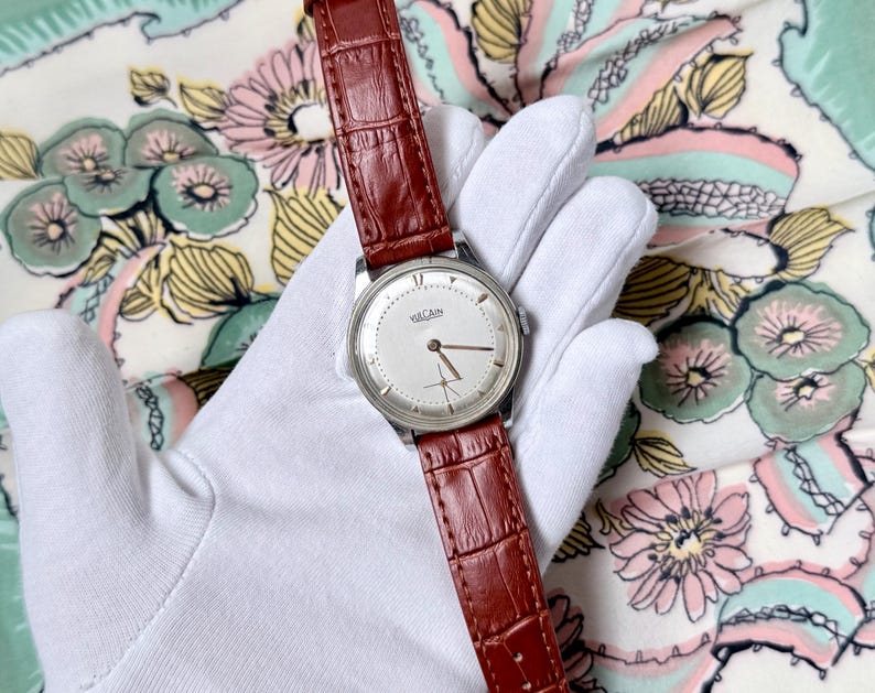 Vintage VULCAIN 1950s Men's Manual-wind Watch — Gold Hands & Triangular ...