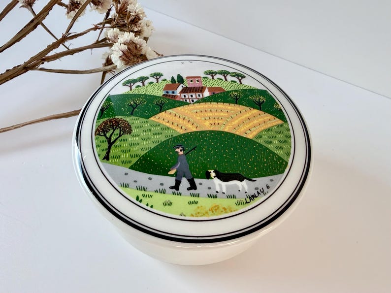 Villeroy & Boch Design Naif Trinket Box – Laplau Hunter and Dog ...