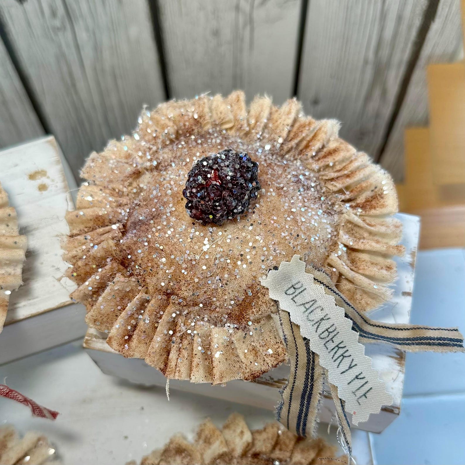 Primitive Mini Pie, Grungy Small Pies, , Blueberry , Blackberry , Mini ...