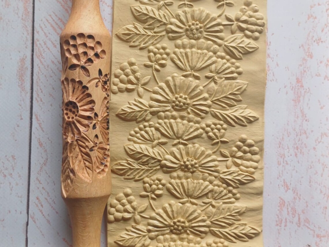 Engraved Rolling Pin-rolling Pin Embossed-rolling Pin With Flower - Etsy