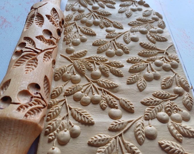 Vintage Pink Depression Glass Rolling Pin, Metal Cap, Bubbles and Straw ...