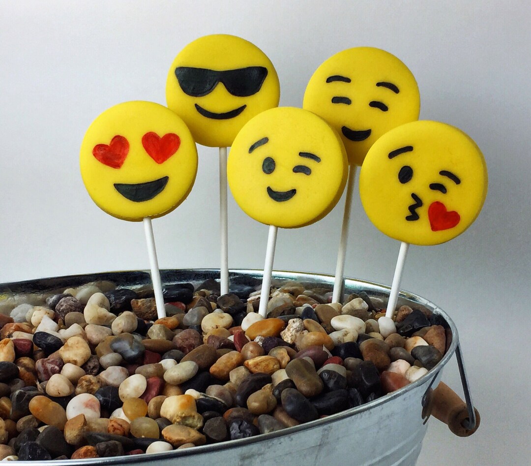 Emoji Party Lollipops - Delicious Marzipan Candy Treats for Party ...
