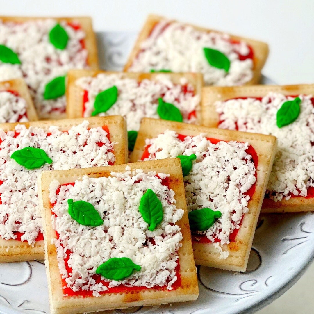 Passover Matzah Pizza - Sweetness & Classic Treat - the Perfect ...