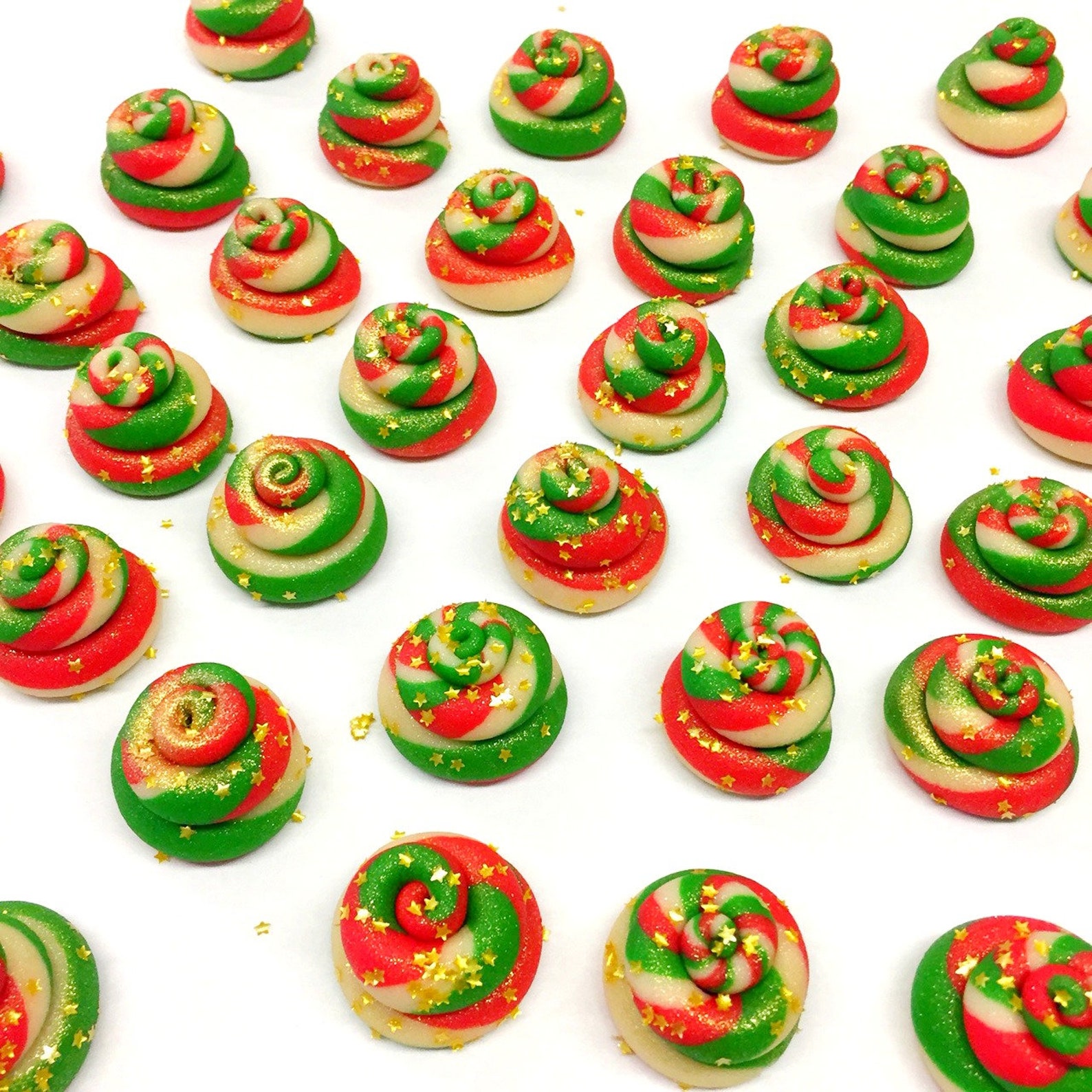 Christmas Reindeer Poop Candy Red Green and White for Xmas - Etsy