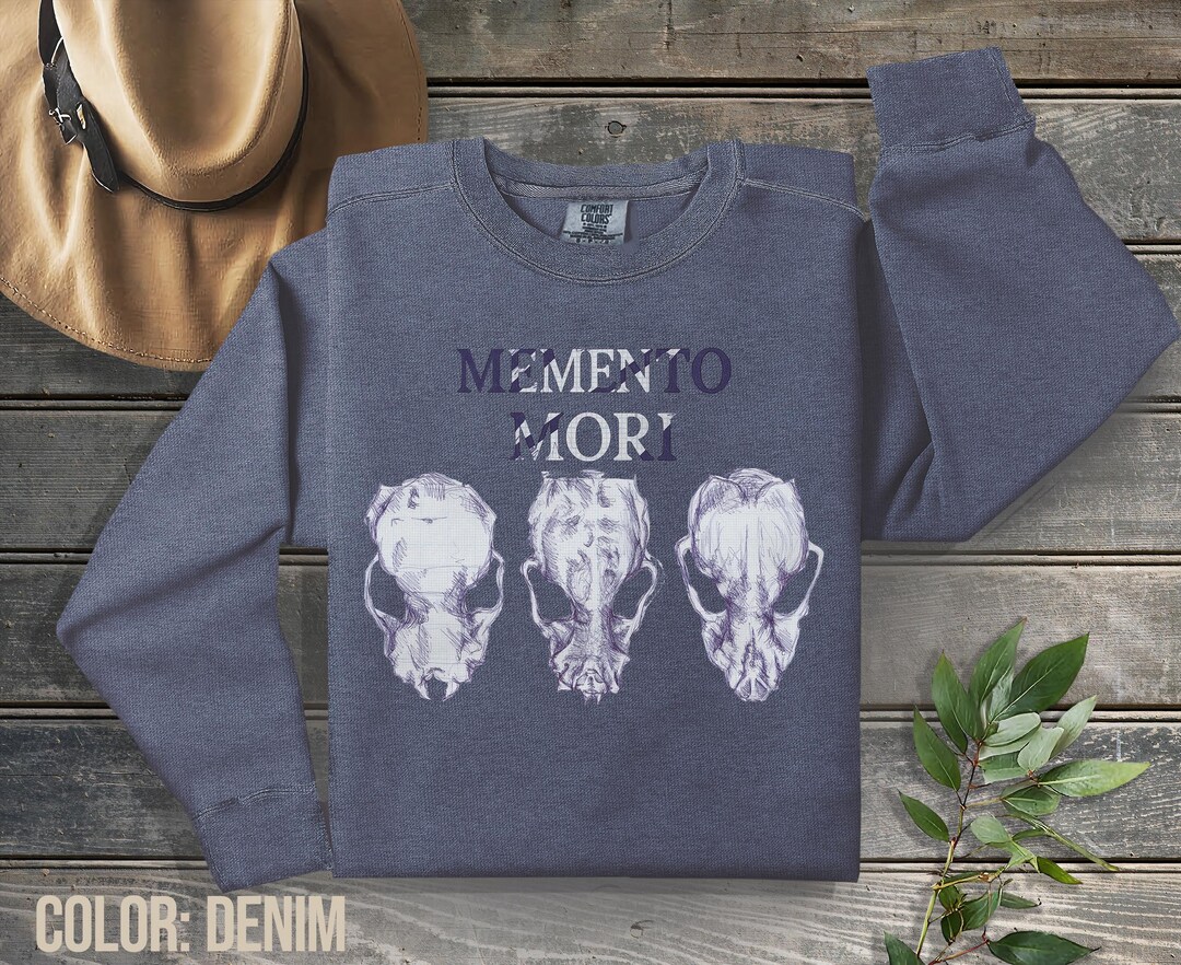 Memento Mori Bat Skulls: Comfort Colors Sweatshirt - Etsy