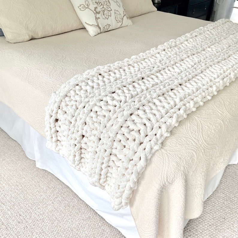Chunky Knit Chenille Bed Runner: Handmade Ribbed Bed Scarf - Etsy
