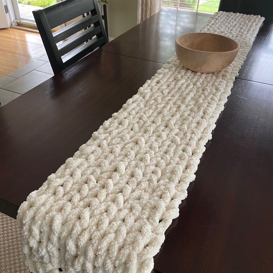 Chunky Table Runner - Chunky Knit Table Runner - Knitted Table Scarf - Etsy