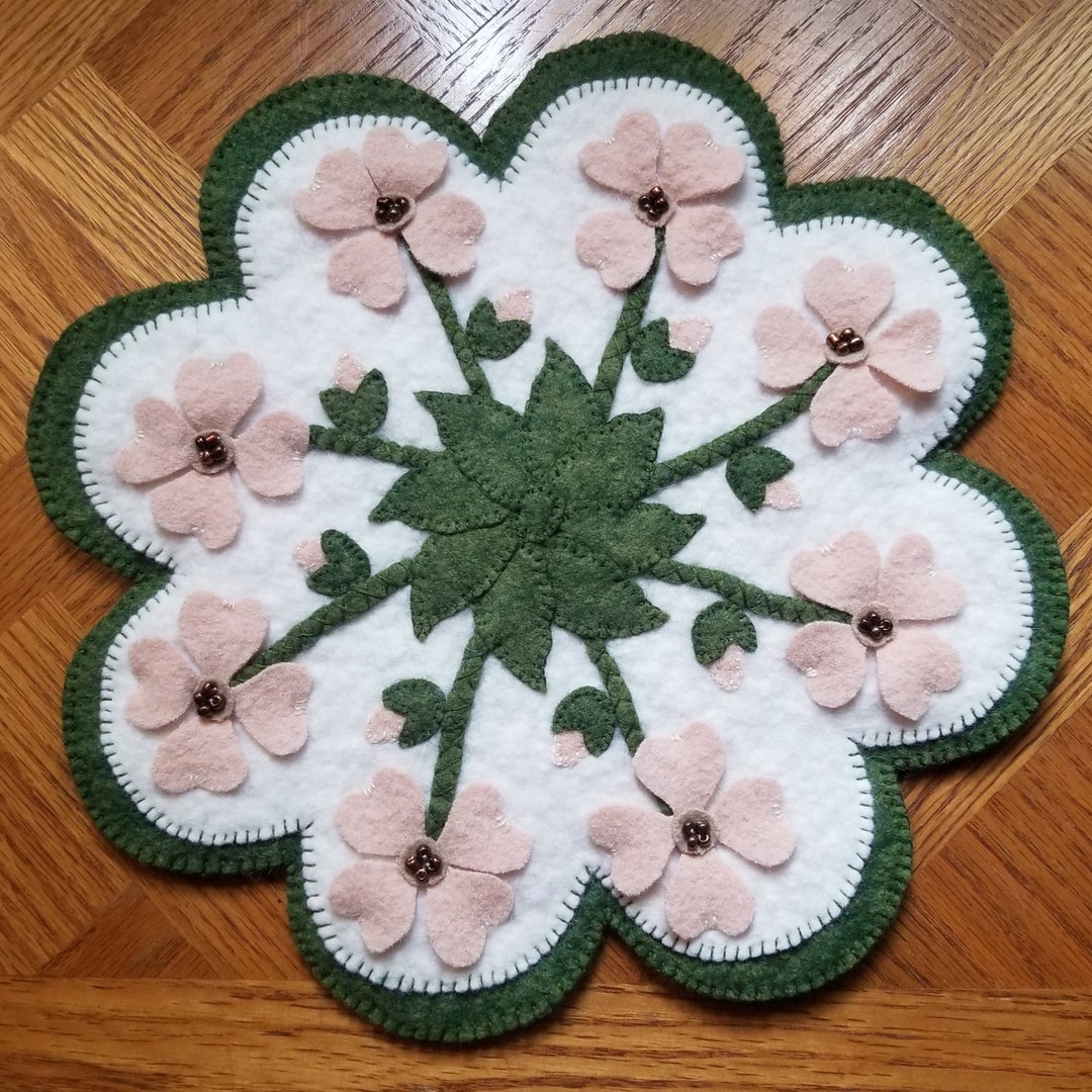 Wool Applique Candle Mat, Wool Felt Penny Rug, Mug Rug, Felted Wool ...
