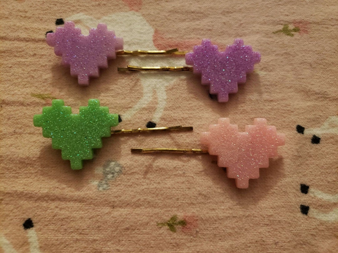 8-bit Pixel Glitter Heart Hair Pin - Etsy