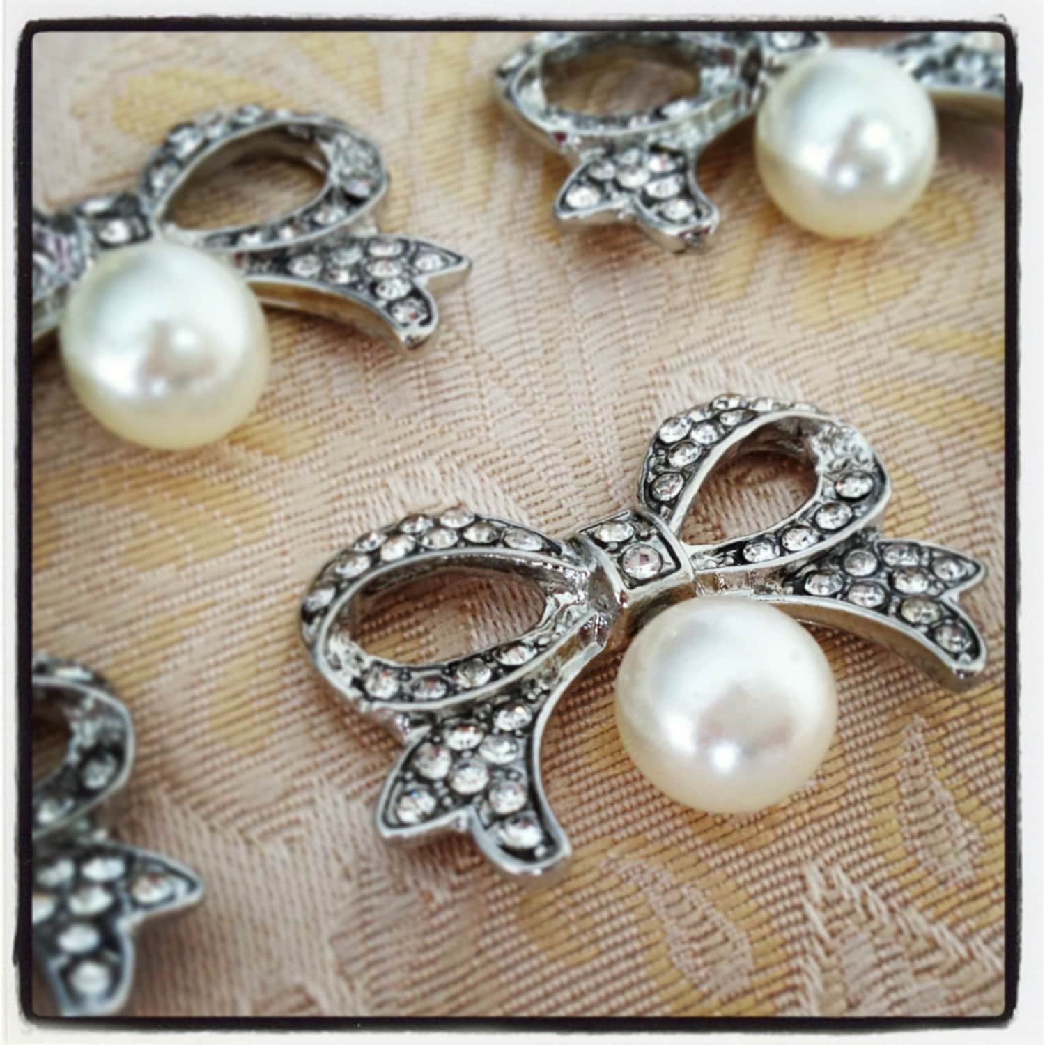 5 Rhinestone Bow Buttons Pearl Rhinestone Bow Button Pearl - Etsy