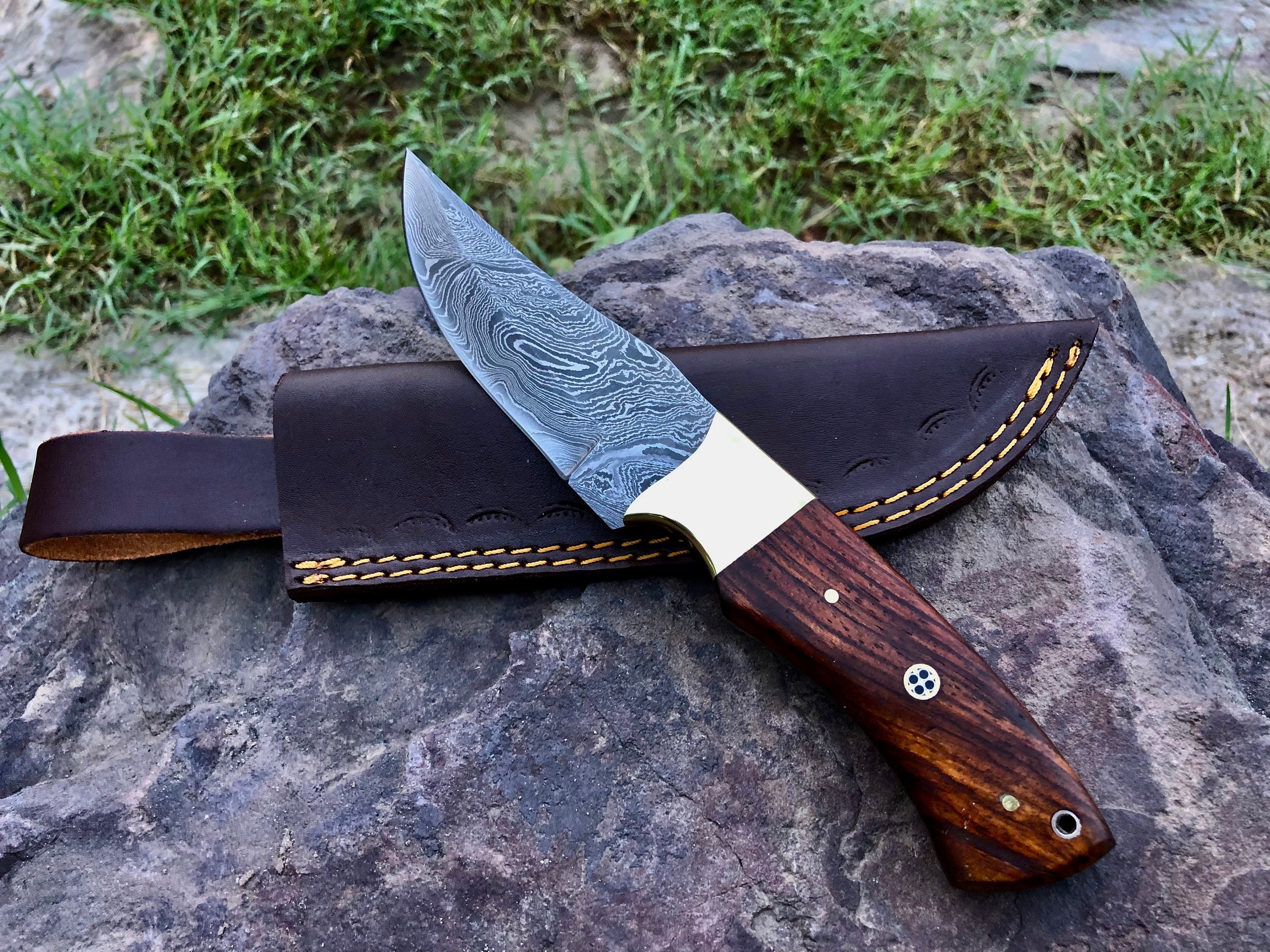 Handcrafted Damascus Steel Skinner Hunting Knife , Hunting Knife, Hand ...