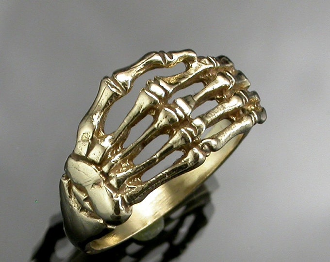 14k Gold Skeleton Hand Ring - Etsy