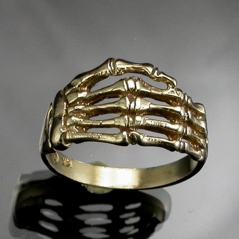 14k Gold Skeleton Hand Ring - Etsy