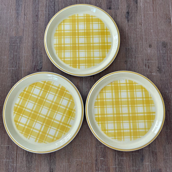 Gingham Plates - Etsy