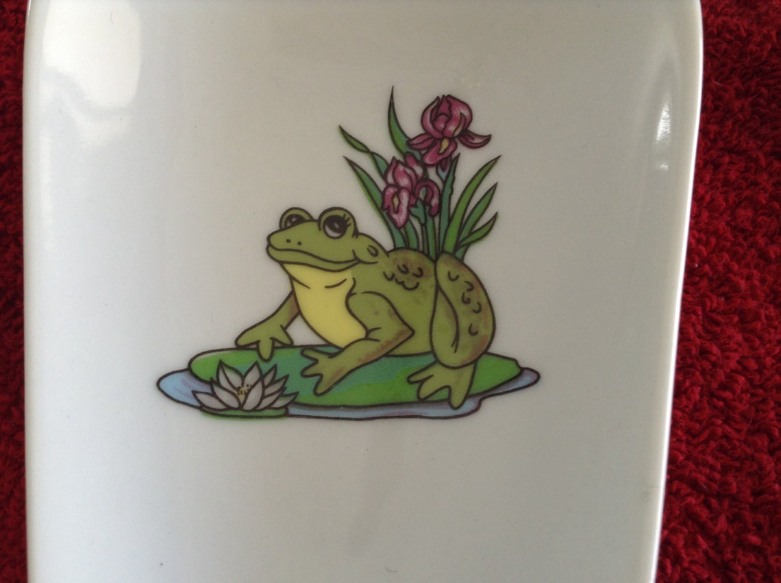 Ceramic Spoon Rests With a Cute Frog 5