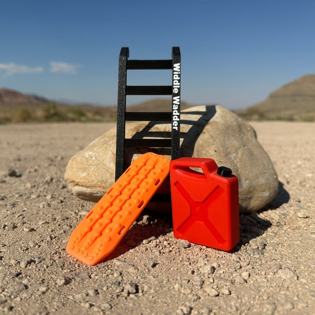 Widdle Off-woad Essentials Pack: Jewwy Can, Twaction Boawd, and Widdle ...