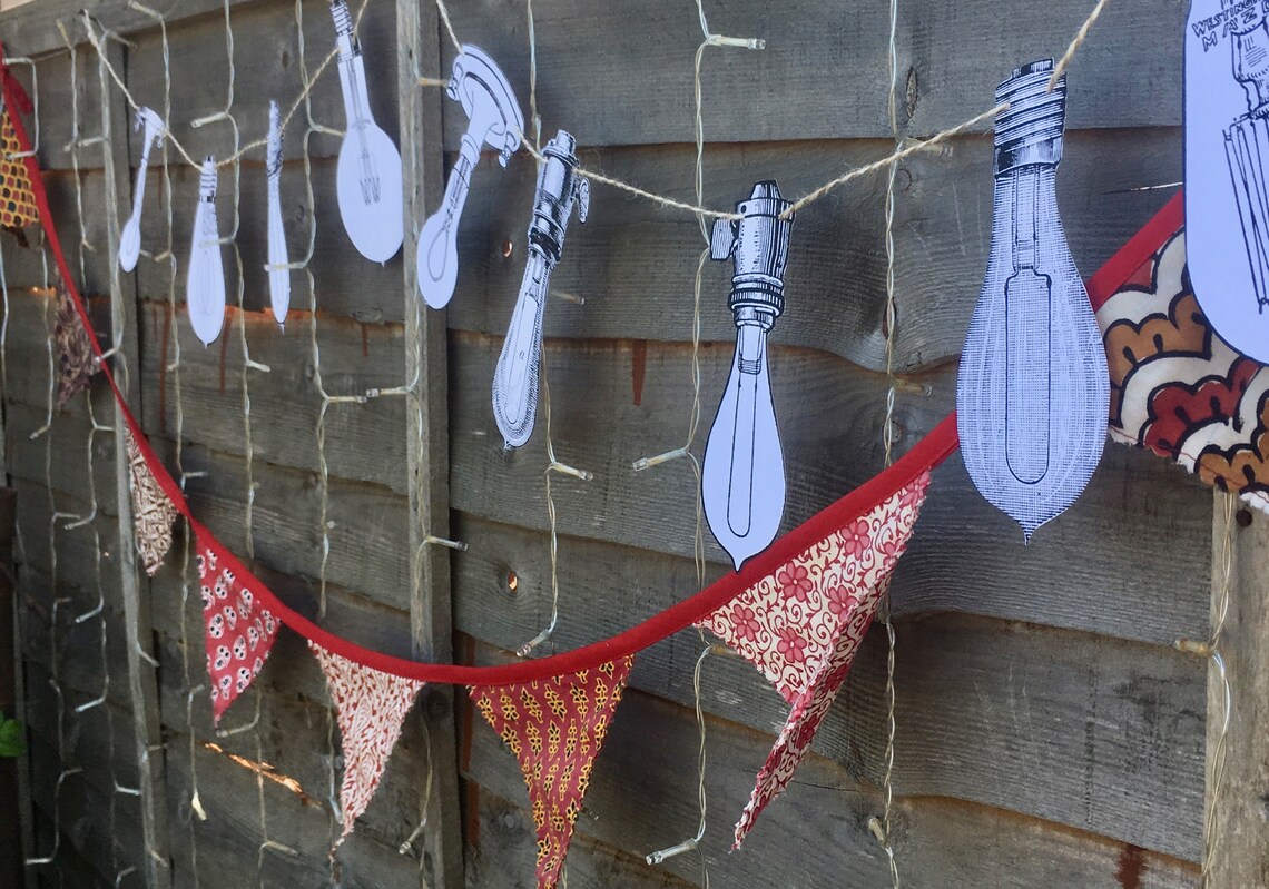 A Bright Idea - Paper String Light Garland - Etsy
