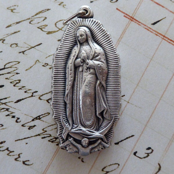 Virgin Mary Locket - Etsy