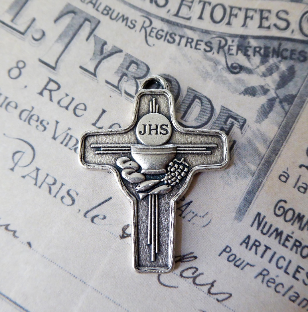 Eucharistic Minister First Holy Communion Religious Cross Medal ...