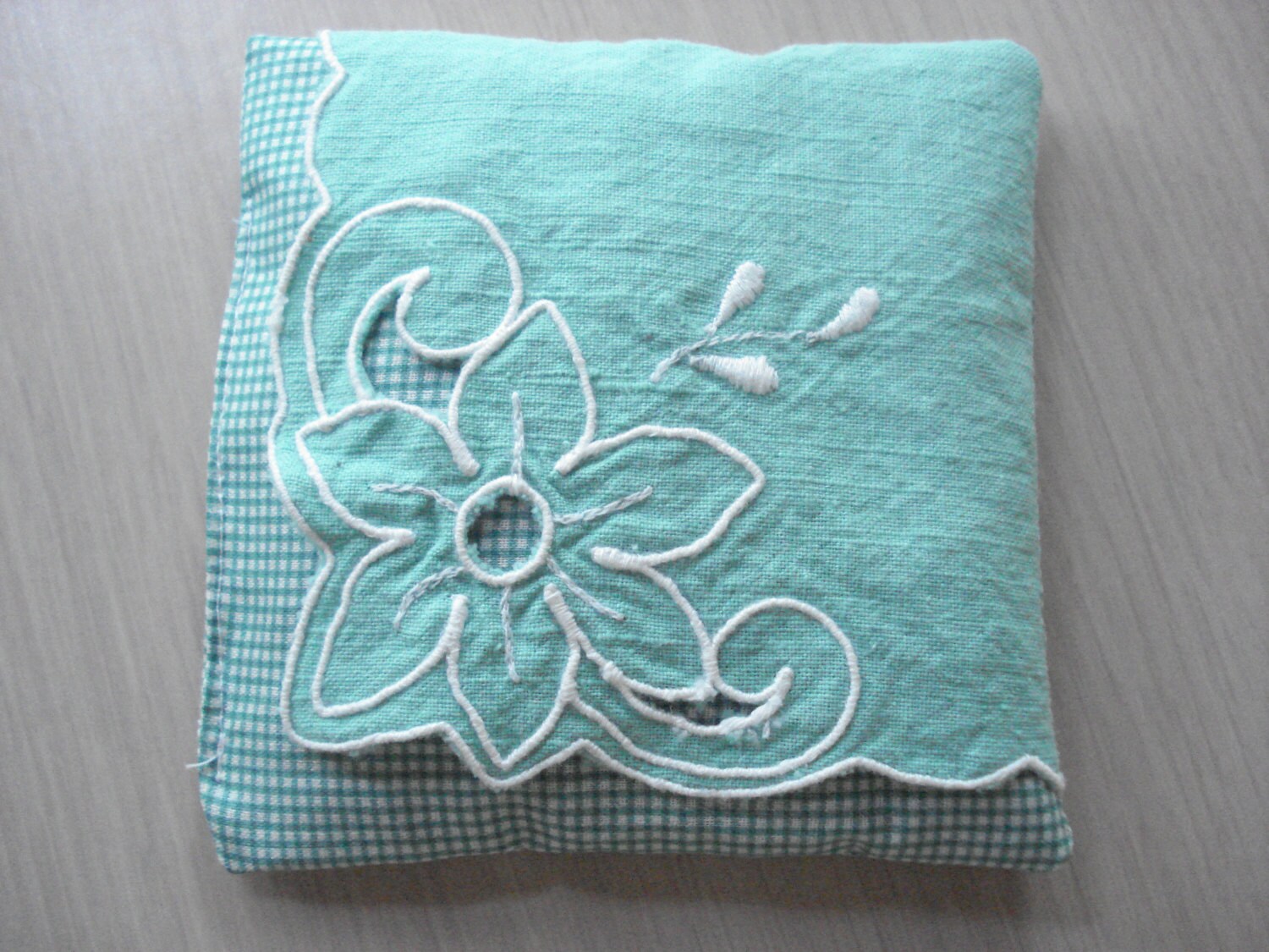 Handmade Sachet Tiny Green Check Fabric Vintage Green Linen Cutwork ...