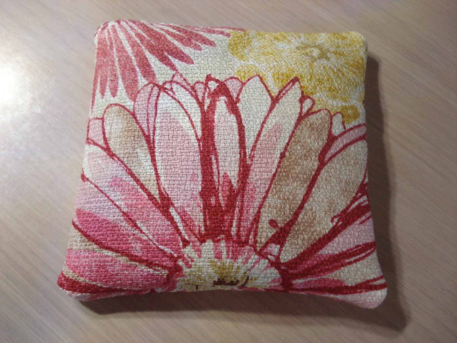 Handmade Sachet Vintage Fabric Bright Flowers Pink/yellow/green 4.5 ...