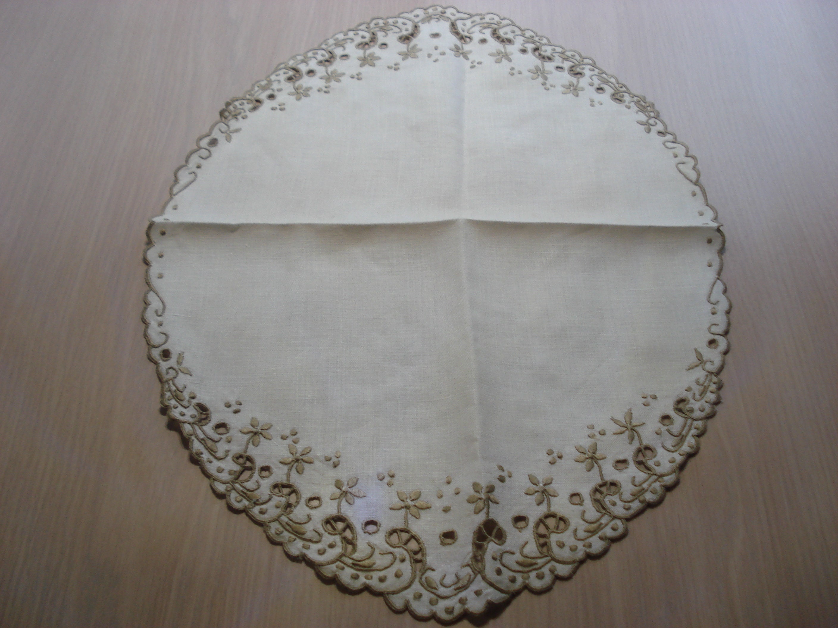 Vintage Madeira Centerpiece Cutwork Embroidery White Linen - Etsy