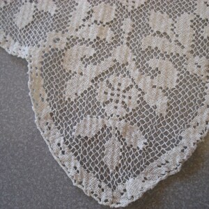 Gorgeous Antique Filet Lace Runner Darned Net Runner Buffet Table ...