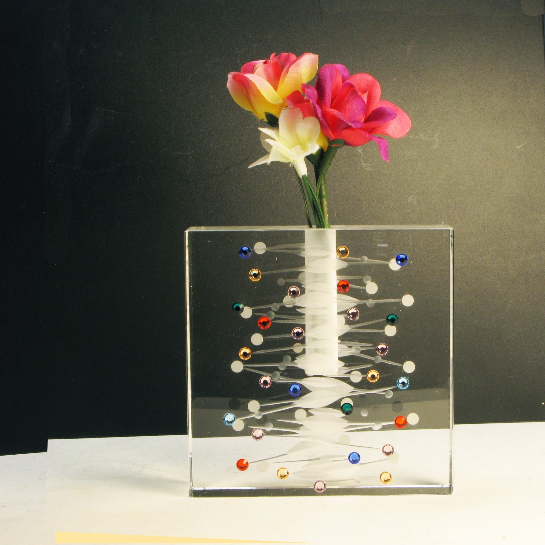 Optical Crystal Glass Bud Vase vibrato by Ray Lapsys - Etsy