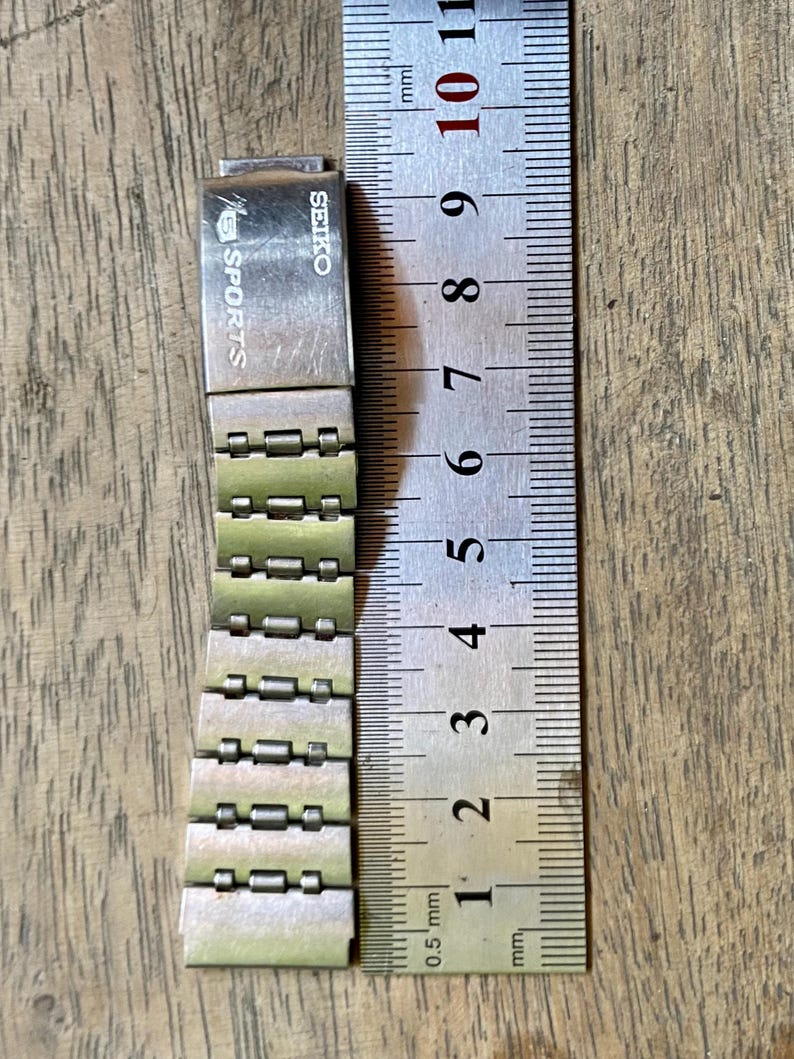 Vintage 19mm Seiko 5 Sports Speedtimer Chronograph Original Watch ...
