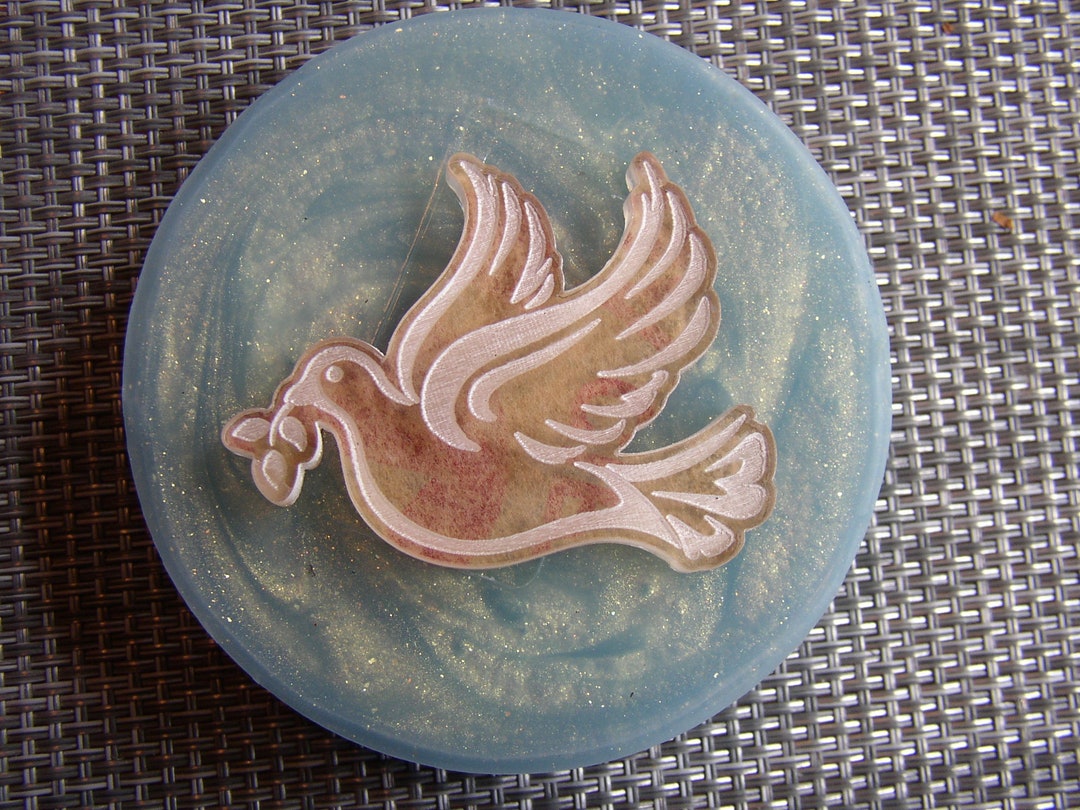 MOLD PRETTY Dove With Olive Branch Silicone Mold Keychain Phone Grip ...