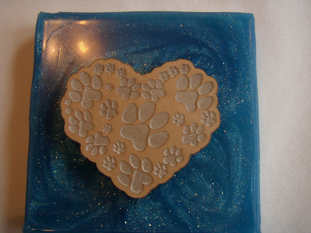 MOLD * PRETTY! Heart Full of Paws *handmade Silicone Mold * Phone Grip ...