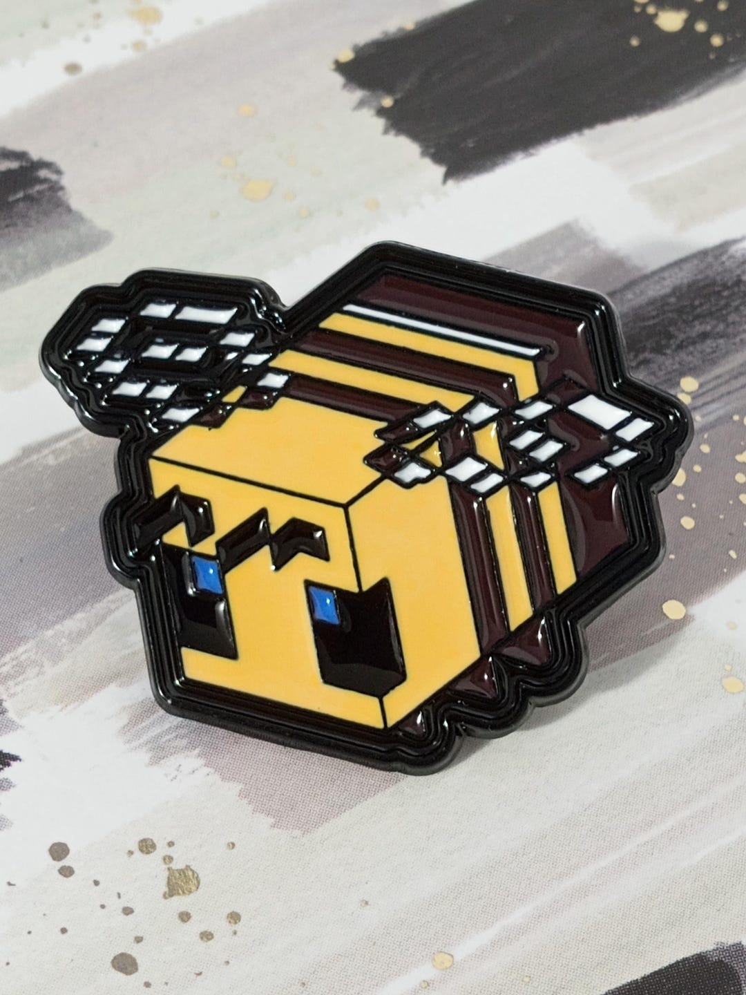 Minecraft Bee Pin Enamel Videogame Brooch - Etsy