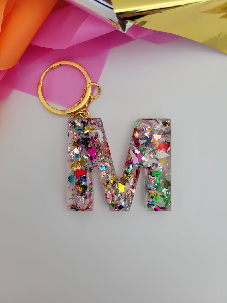 Alphabet Letter Keychain- Epoxy Resin- Customized Box - Etsy