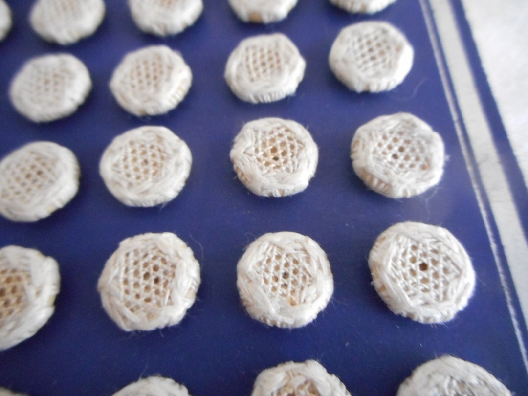 Set/ 24 VINTAGE Tiny 3/8 Cream Thread Back Textile Fabric Dorset ...