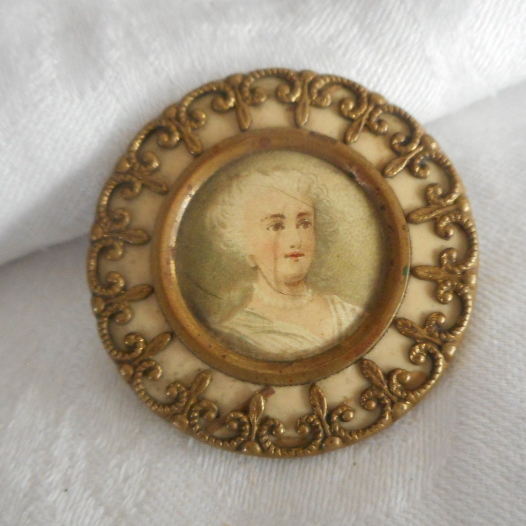 Antique Vintage 1 1/4” Portrait Picture Celluloid Fleur Di Lis Rim ...
