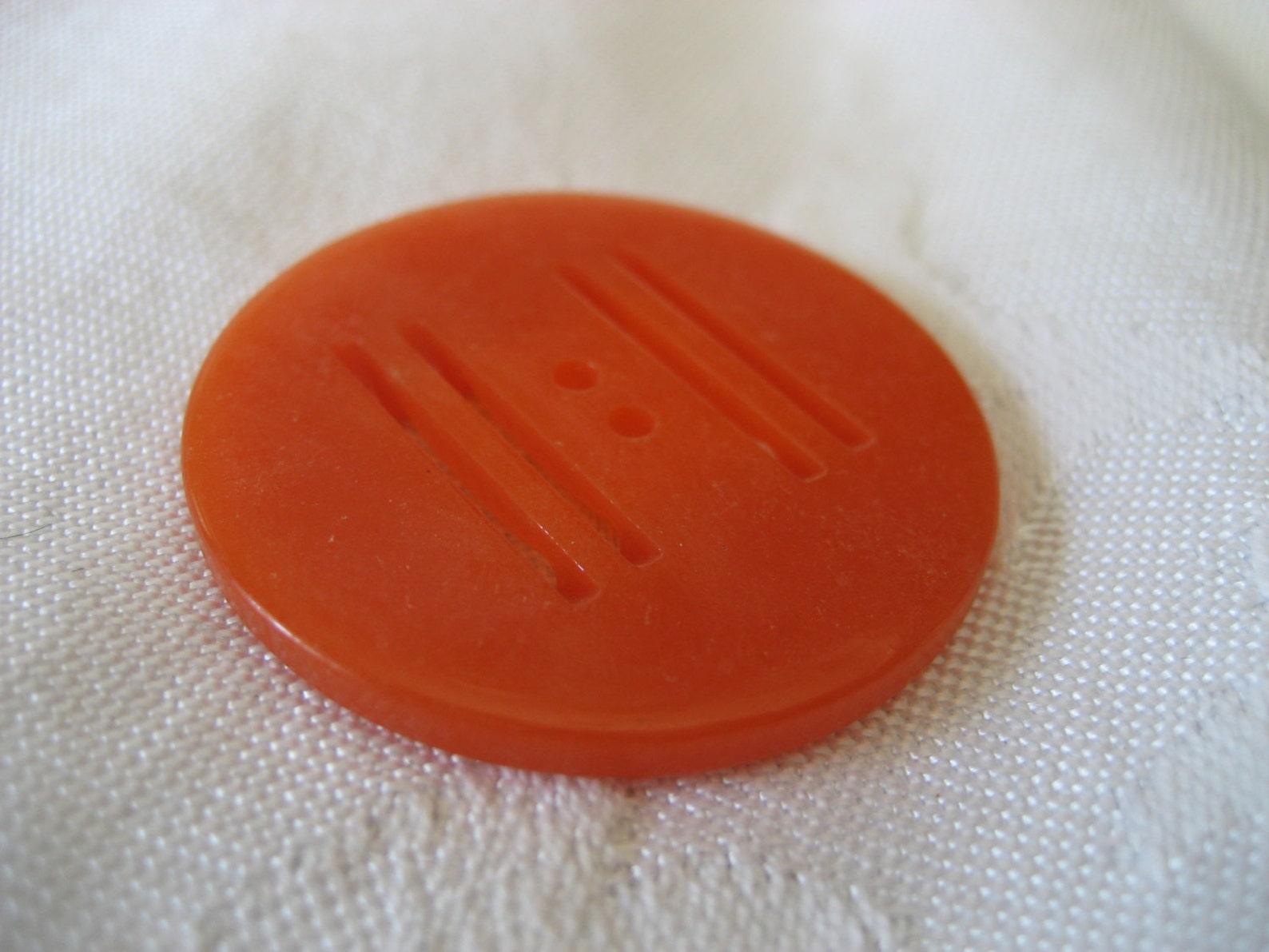 Large VINTAGE 1 3/8 Pierced Carved Orange Casein Plastic | Etsy